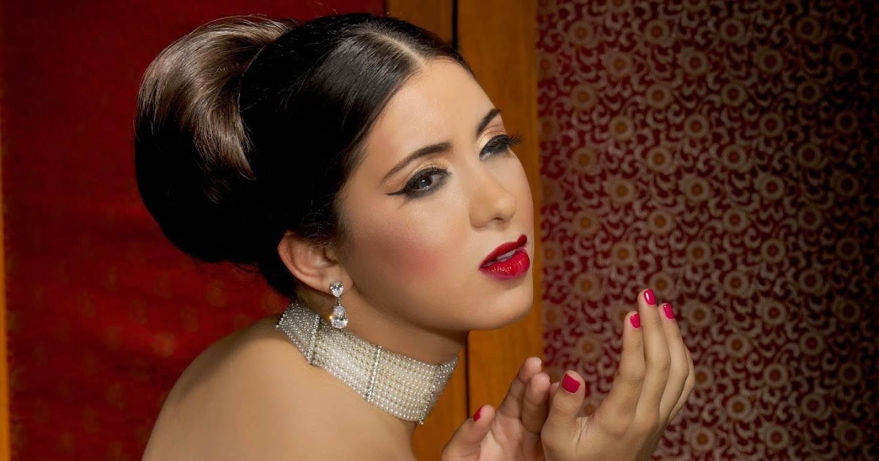 LosMoncioneros.Com - Janette Márquez estrena tema “Cuando el pasado vuelve”